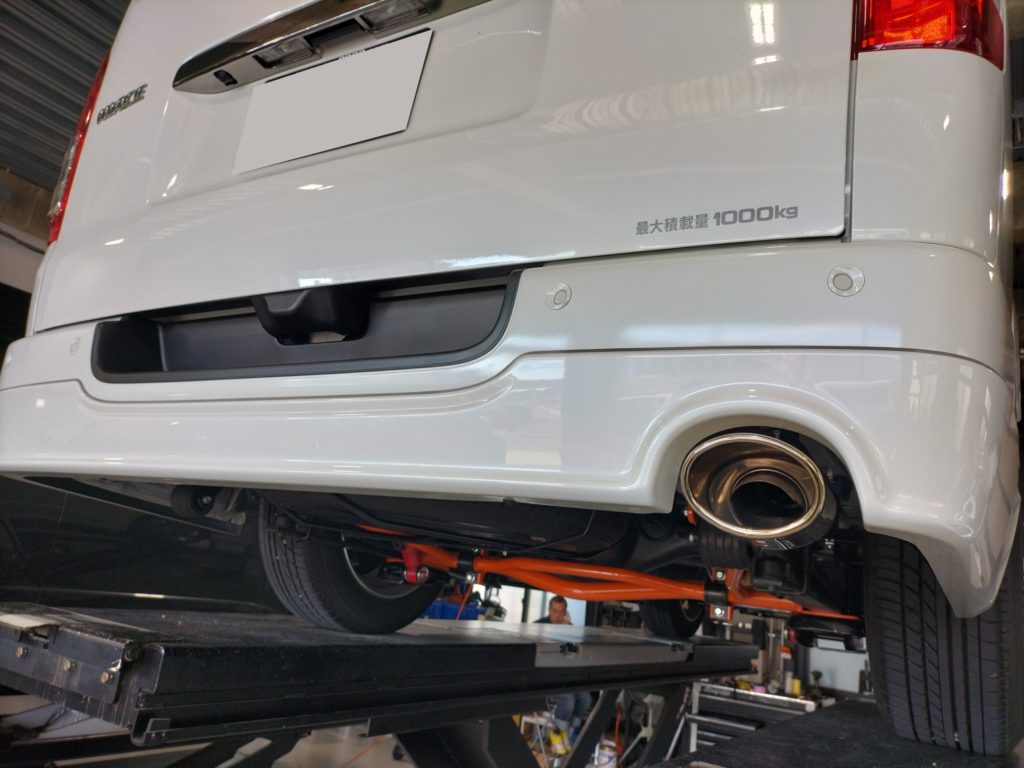 【CRS横浜店】 乗り心地改善！！足回りカスタム | 200系ハイエース・NV350キャラバン・デリカD5専門店 | カスタム・買取・カスタムパーツなら大阪、横浜、東京、名古屋のCRS