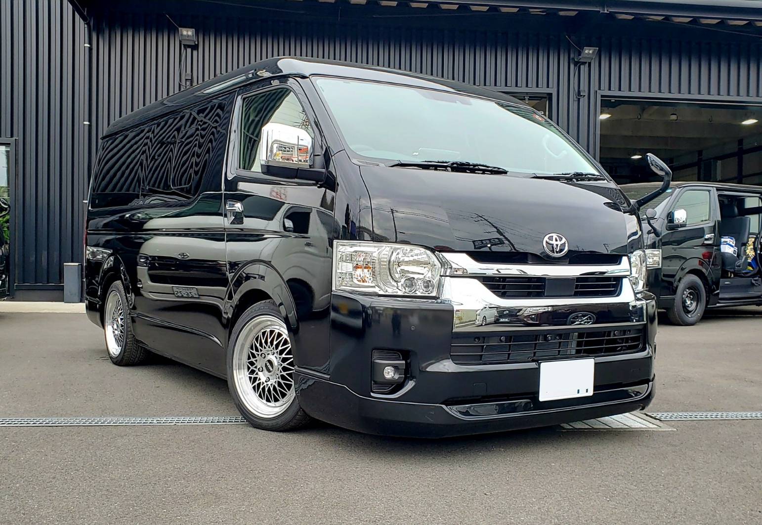CRS横浜店 神奈川県 N様 | 200系ハイエース・NV350キャラバン・デリカD5専門店 | カスタム・買取・カスタムパーツなら大阪、横浜 ...