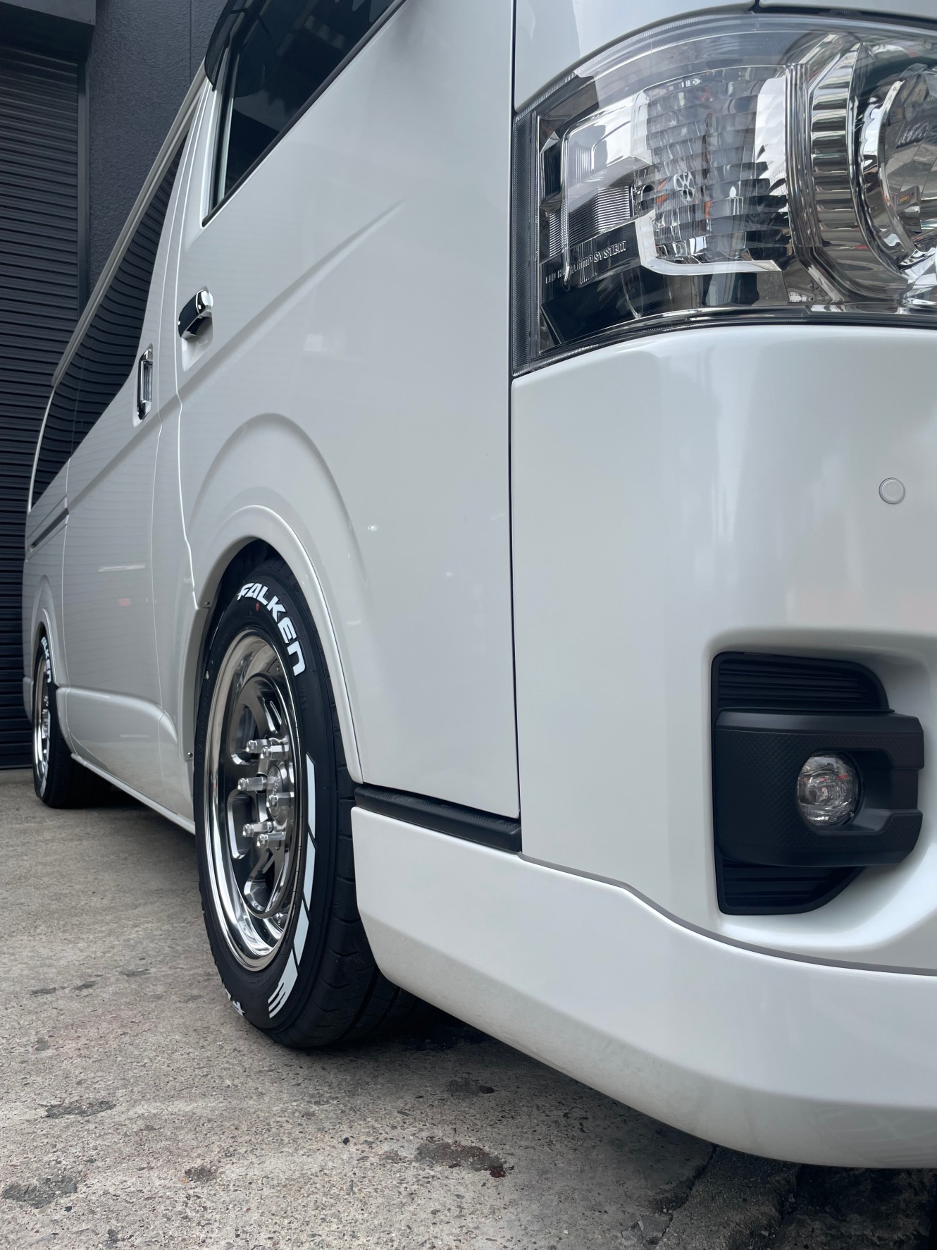 CRS大阪 愛媛県 K様 | 200系ハイエース・NV350キャラバン・デリカD5専門店 | カスタム・買取・カスタムパーツなら大阪、横浜 ...