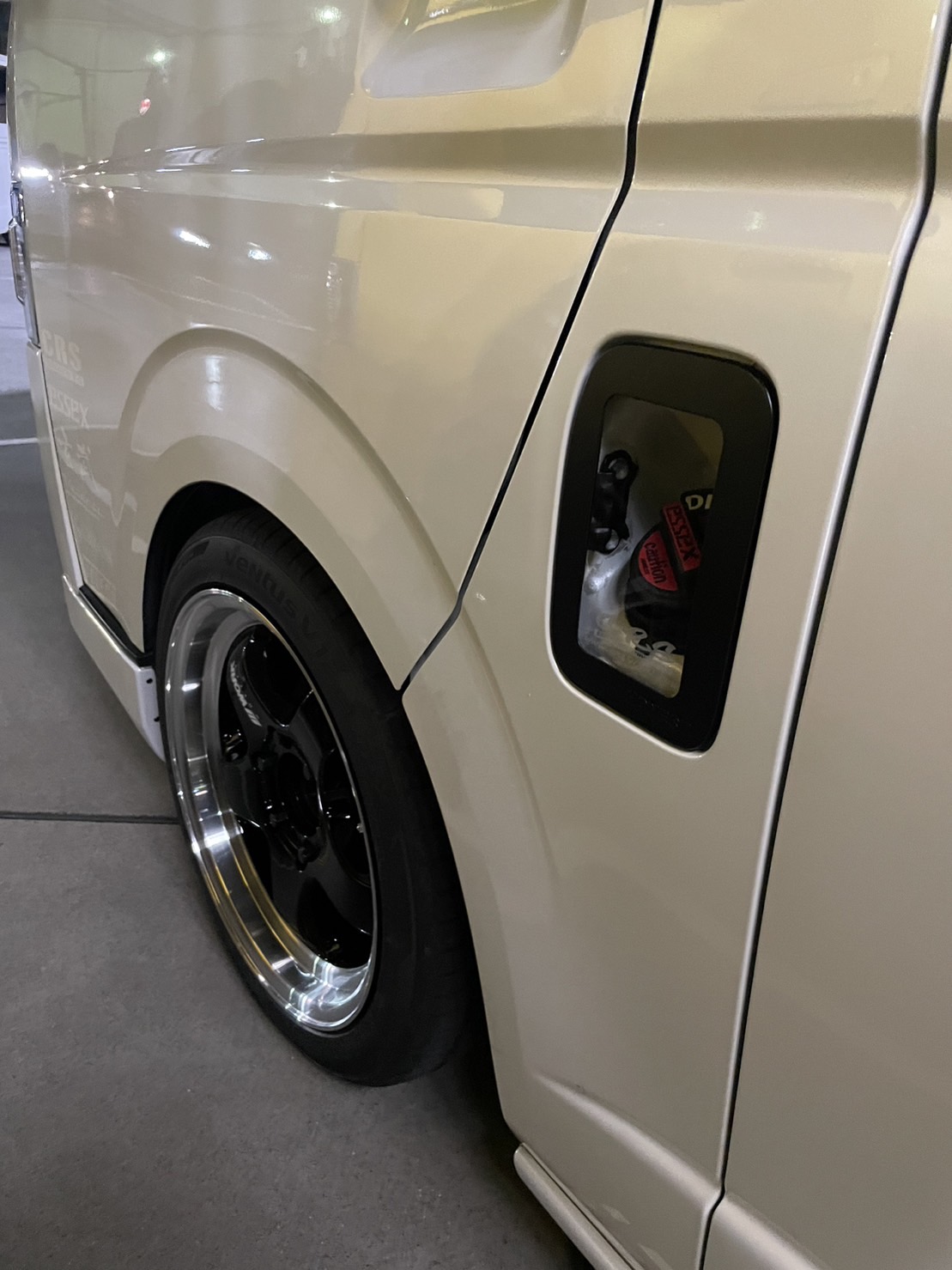 CRS大阪 大阪府 K様 | 200系ハイエース・NV350キャラバン・デリカD5専門店 | カスタム・買取・カスタムパーツなら大阪、横浜、東京、名古屋のCRS